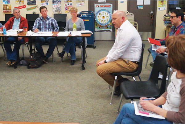 South32 Exec Meets With School Boards - Patagonia Regional Times
