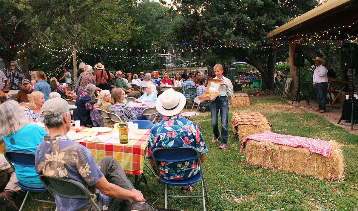Patagonia Community Garden Pie Auction a Big Success - Patagonia ...