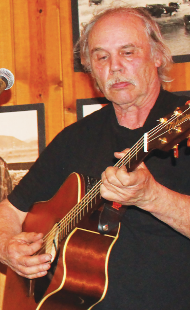 Barry Muehe: Acoustic Guitarist With Wide Appeal - Patagonia Regional Times