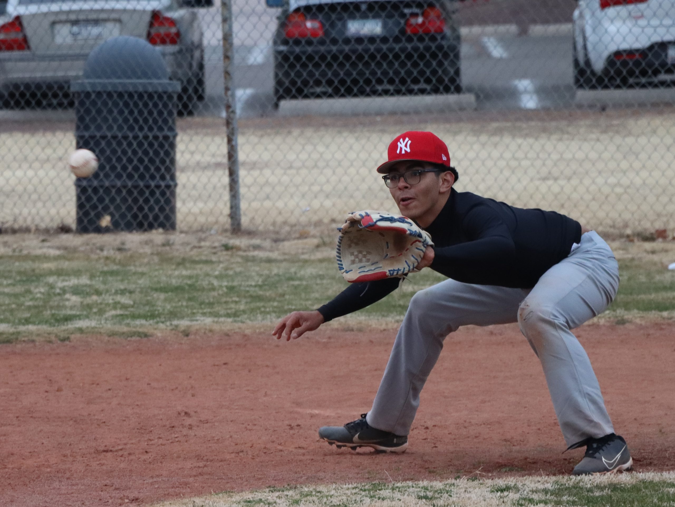 Lobos Prepare for Baseball Season With New Coach - Patagonia Regional Times